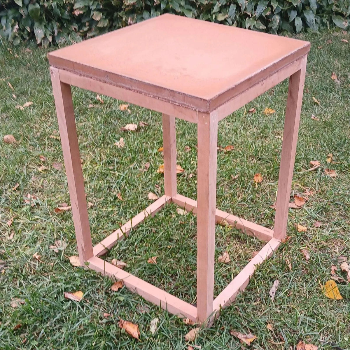 Minimalist Concrete Rack – Frame3dArt